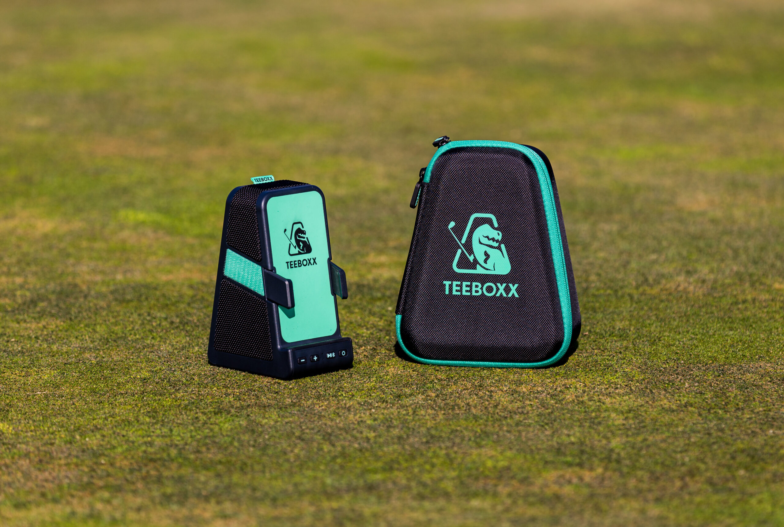 TeeBoxx – The Ultimate Golf Speaker & Charger